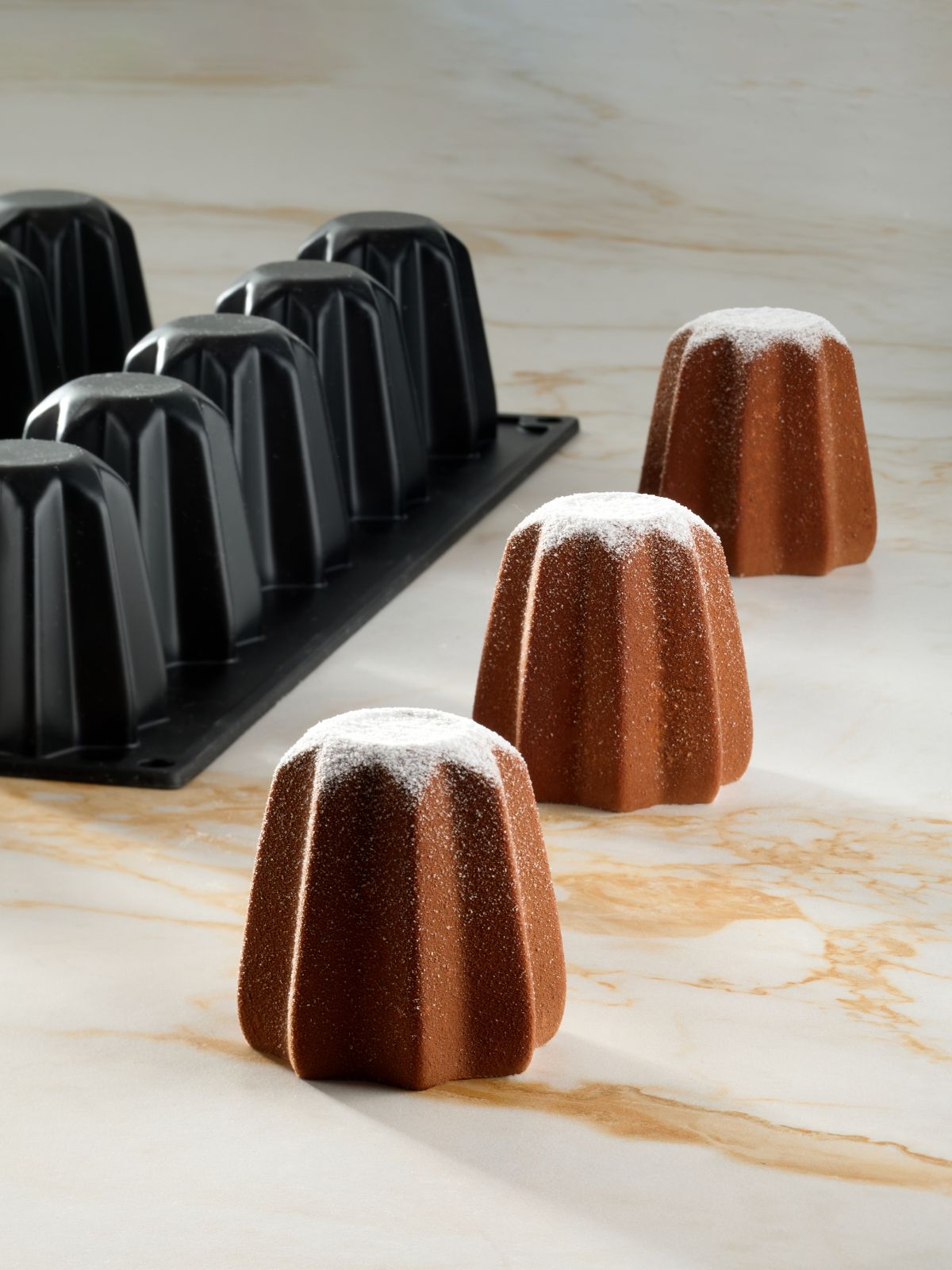 Single-serving portion Pandoro
